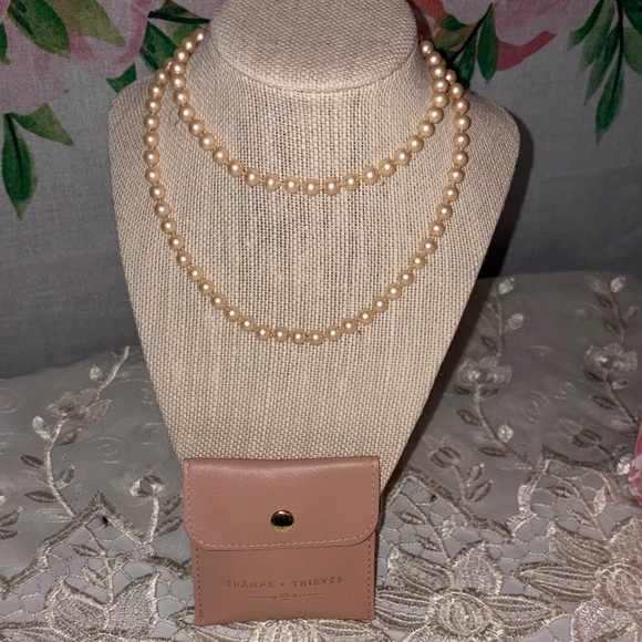 Tramps+Thieves | Jewelry | Tramps Thieves Cream Pearl Necklace | Poshmark